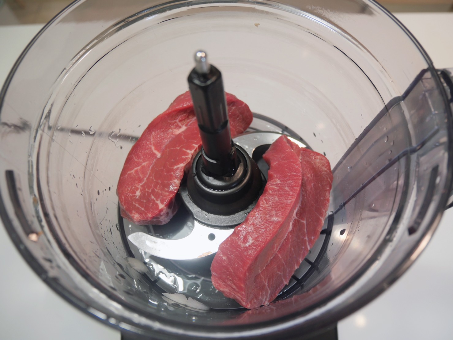 【減脂】我的營養料理神隊友-九陽高速破壁冷熱全營養調理機L18-Y77M開箱實測（內有燕麥豆奶、南瓜濃湯、焗烤櫛瓜、青醬義大利麵、牛肉漢堡排食譜喔！） | 孫語霙營養師